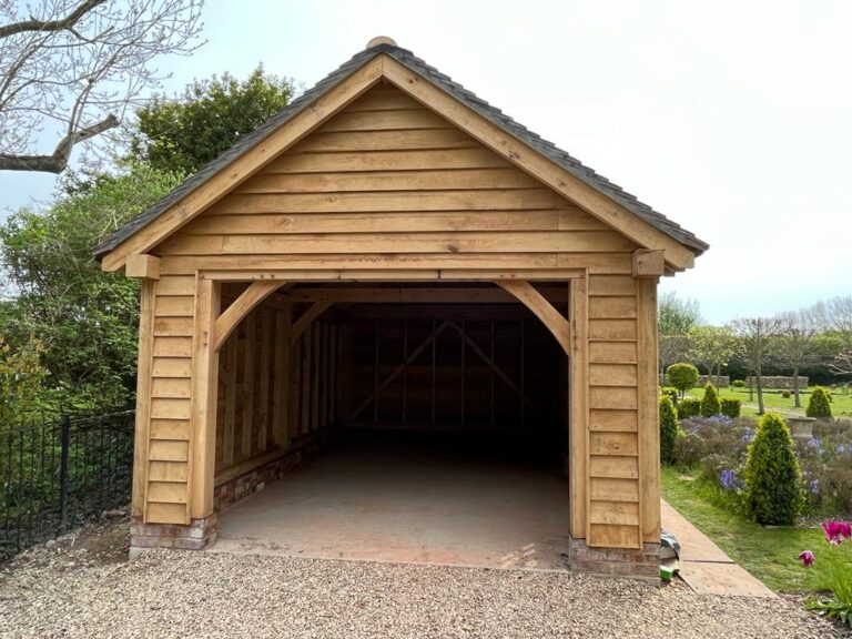 How to Design and Customise Your Own Oak Garage? | Trade Oak Building ...
